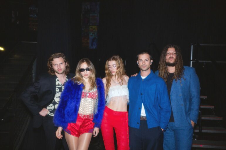 Suki Waterhouse: Spinning a Musical Web